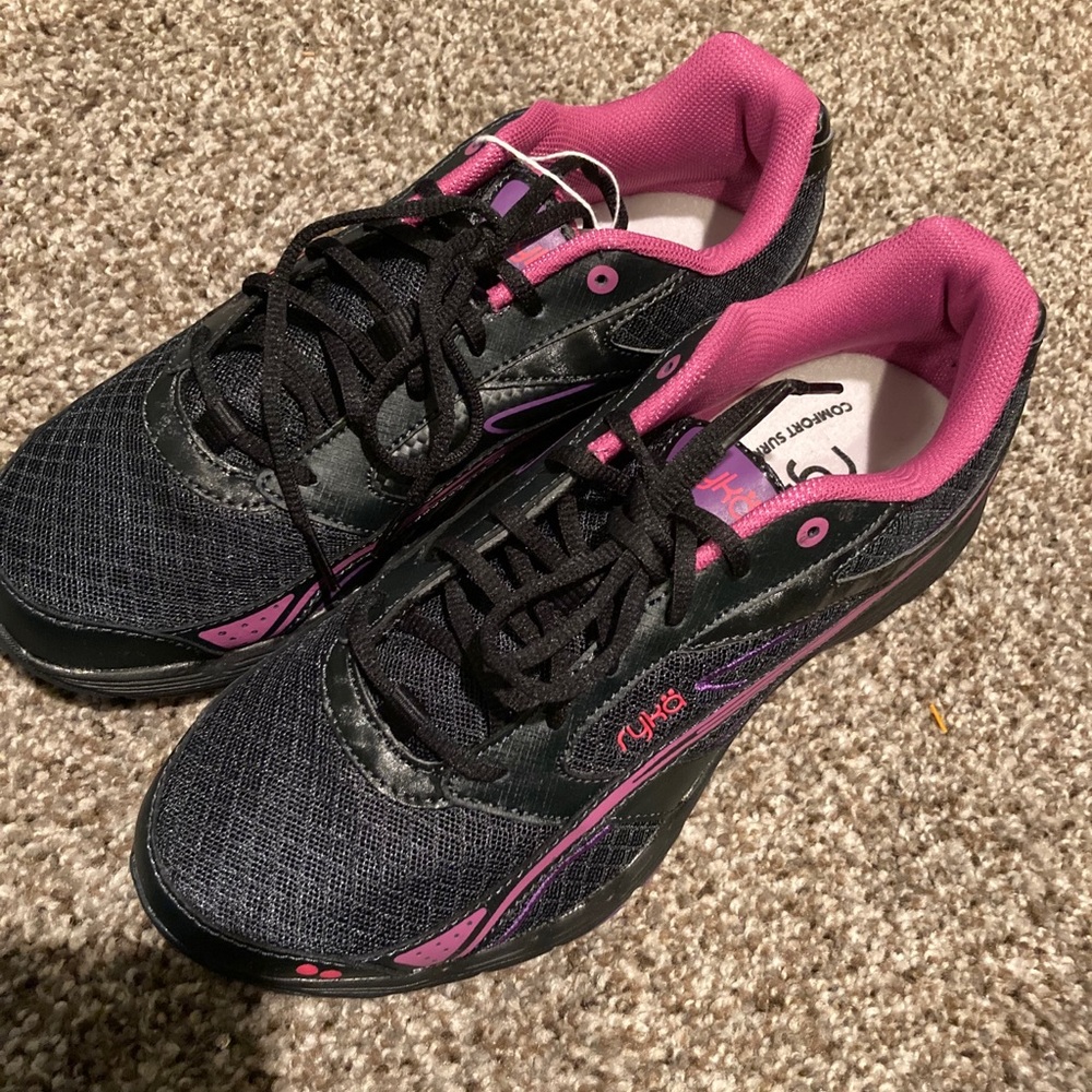 Brand New Ryka Walks Shoes - Gem